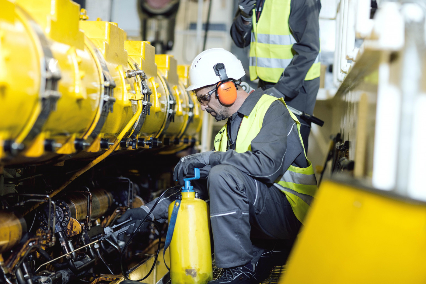 MAN: Document Control Center spart Kosten und Zeit - BDF EXPERTS